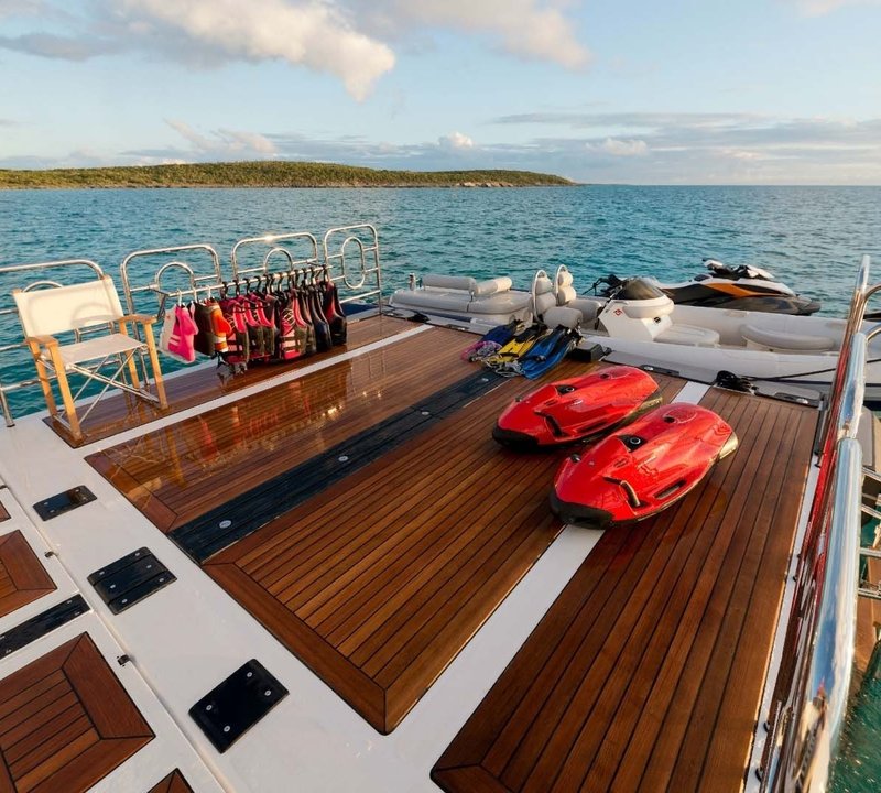 Swim Platform Image Gallery - swim platform with a tender / transom ...